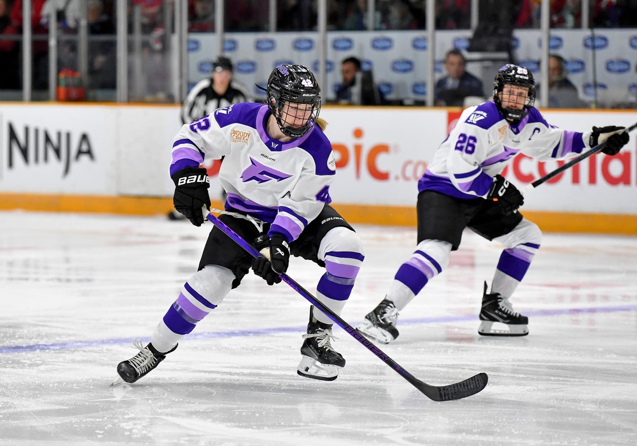 Frost win 3-0 to keep playoff hopes alive, putting Charge's chances in ...