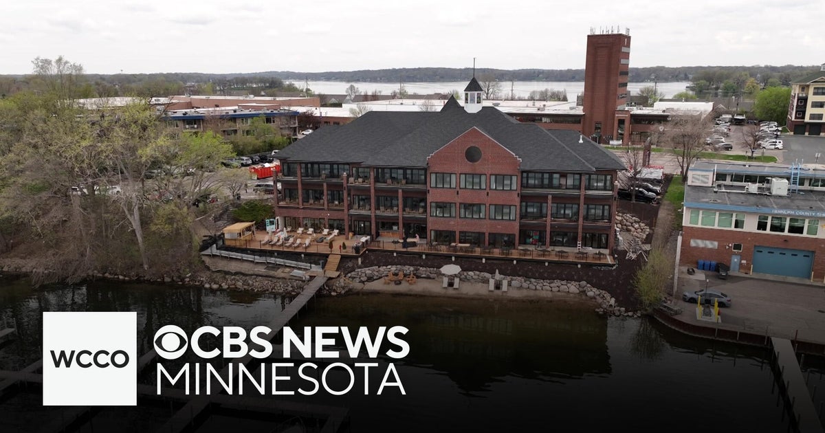 New lakefront hotel opens on Lake Minnetonka - CBS Minnesota