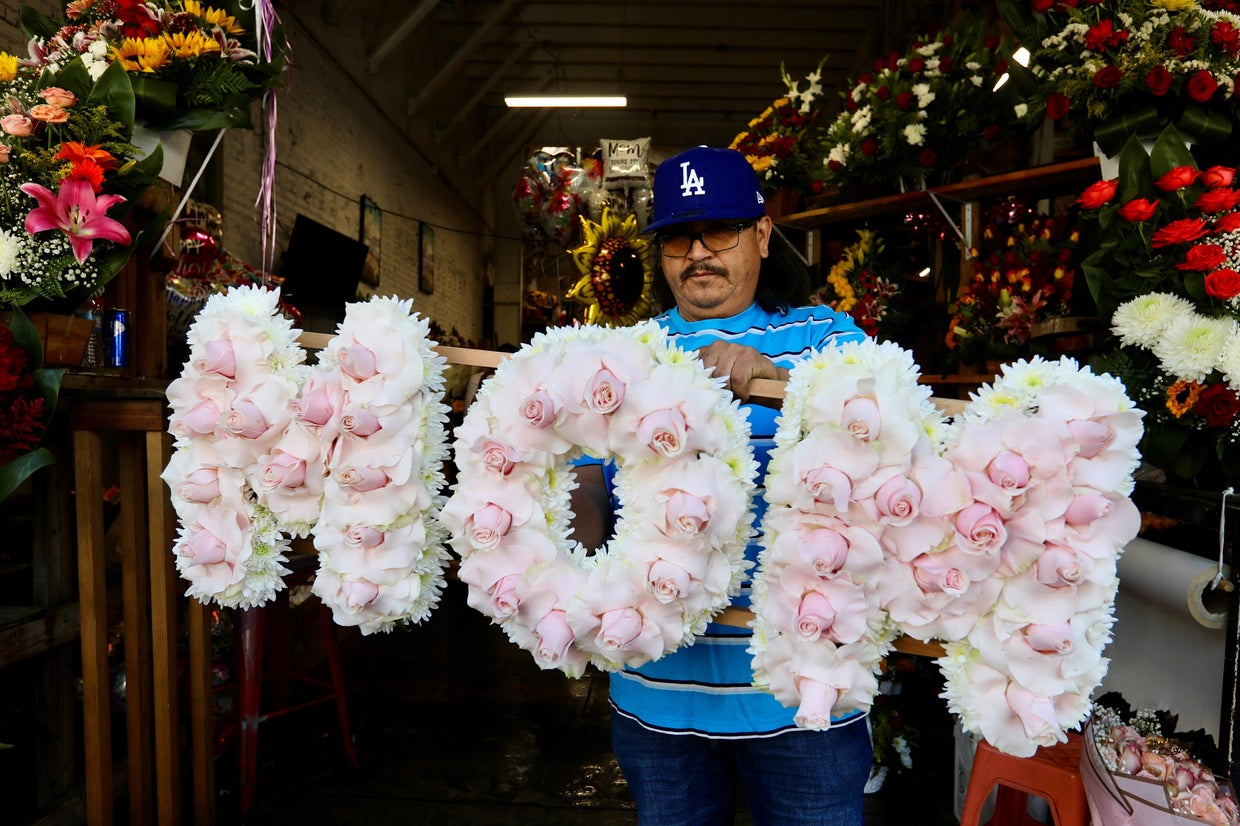 Flowers for Mother's Day may be more expensive due to Trump's tariffs ...