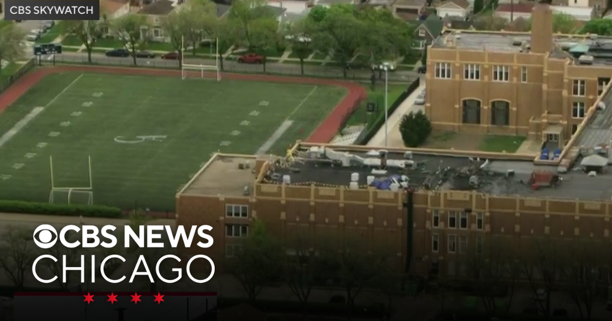 Fire on third floor of Chicago Academy High School in Dunning - CBS Chicago