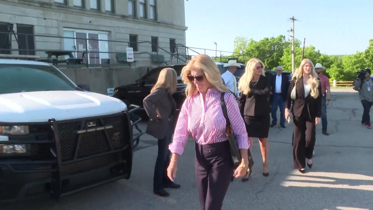 Gateway Church founder Robert Morris appears in court for short hearing ...