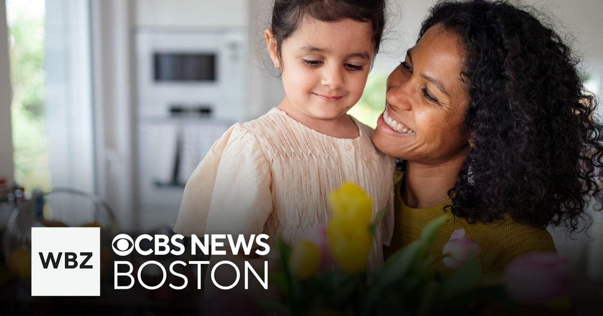 Here are some different ways to show appreciation for mom on Mother's ...