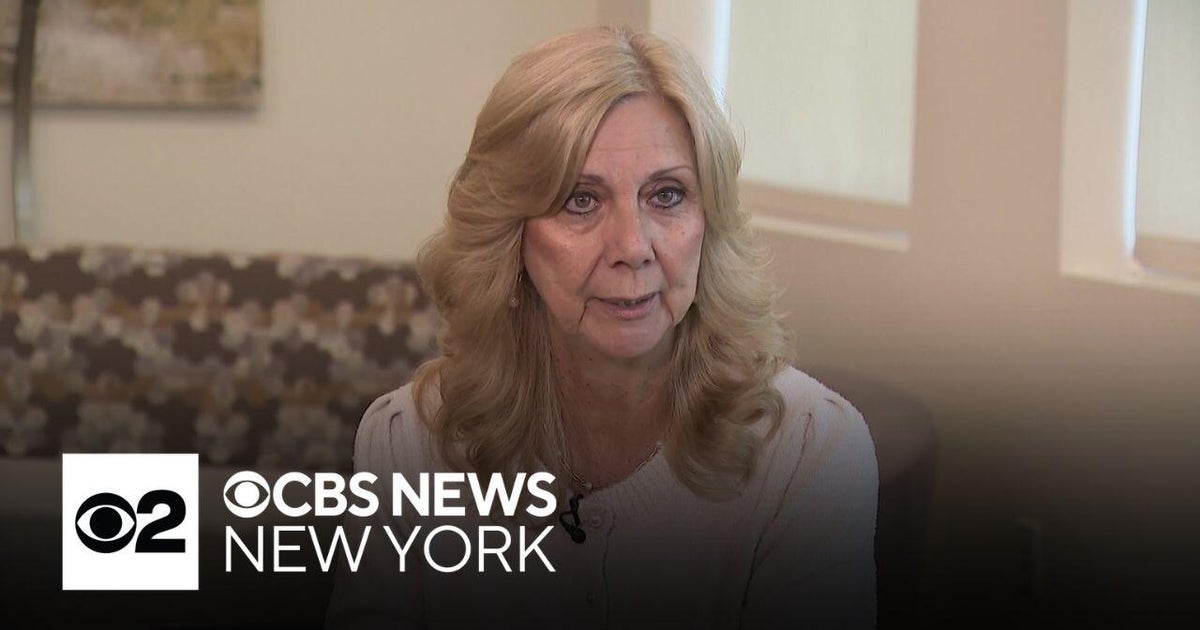 Nurse inspires family to follow her lead - CBS New York