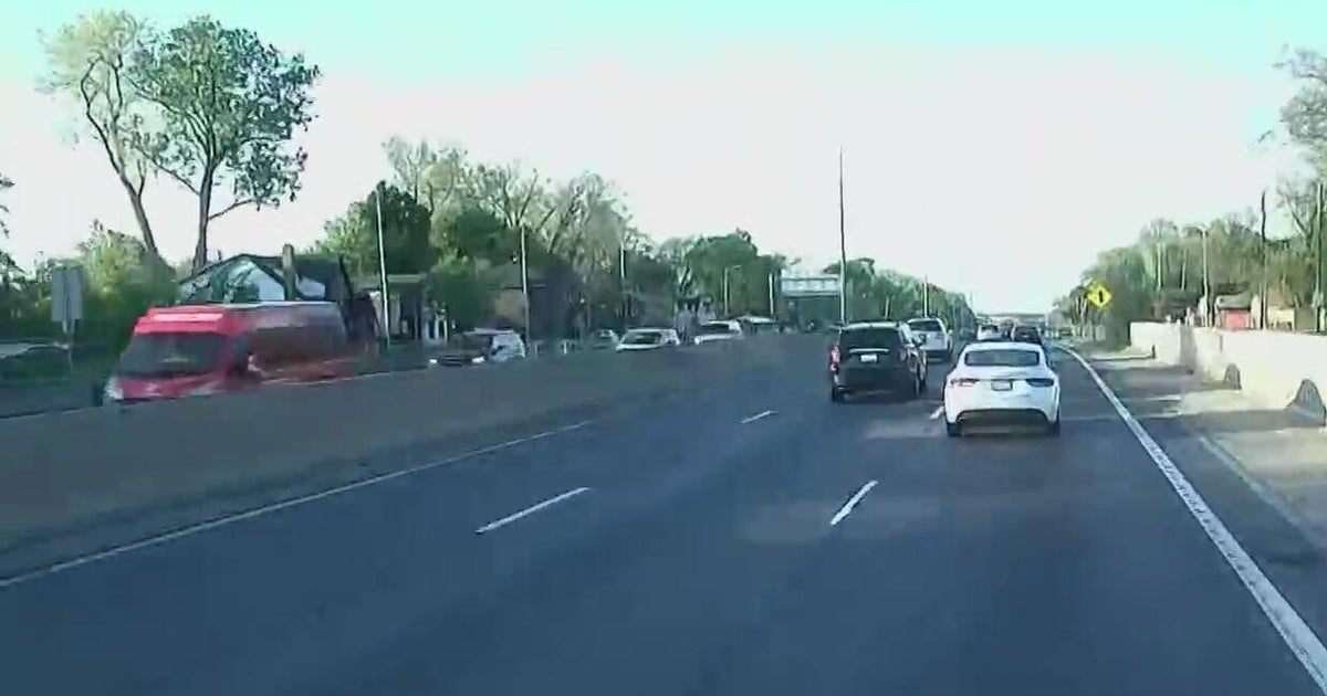 New closure begins on I-696 - CBS Detroit