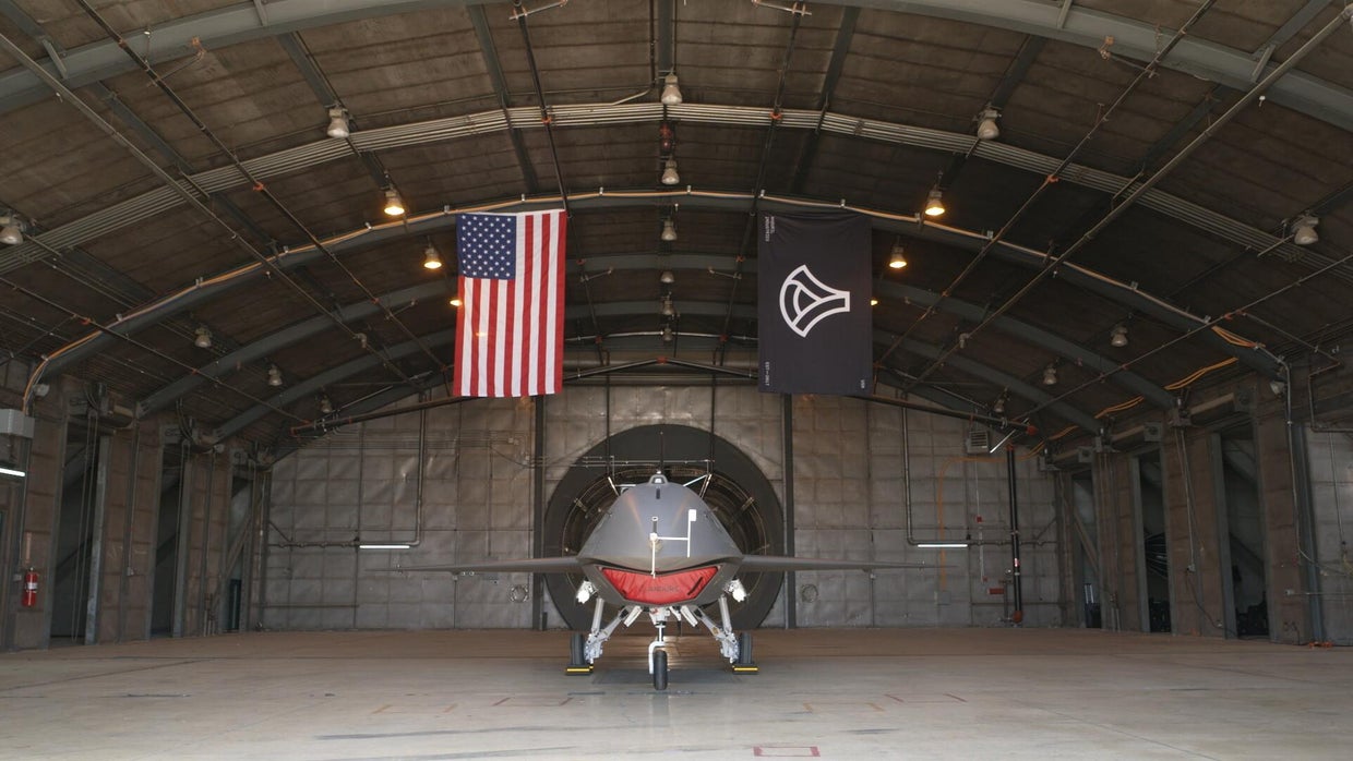Tech billionaire Palmer Luckey wants to remake the U.S. military with ...