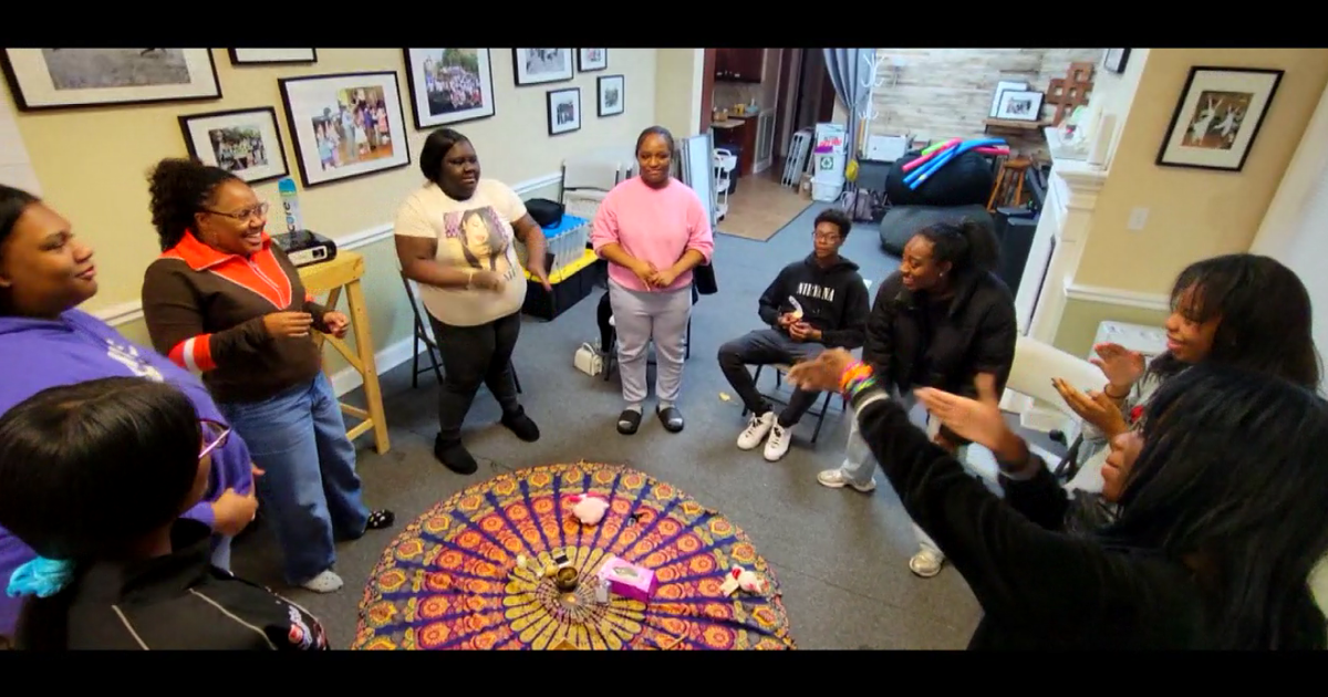 New Community Outreach uses peace circles to help young people in ...