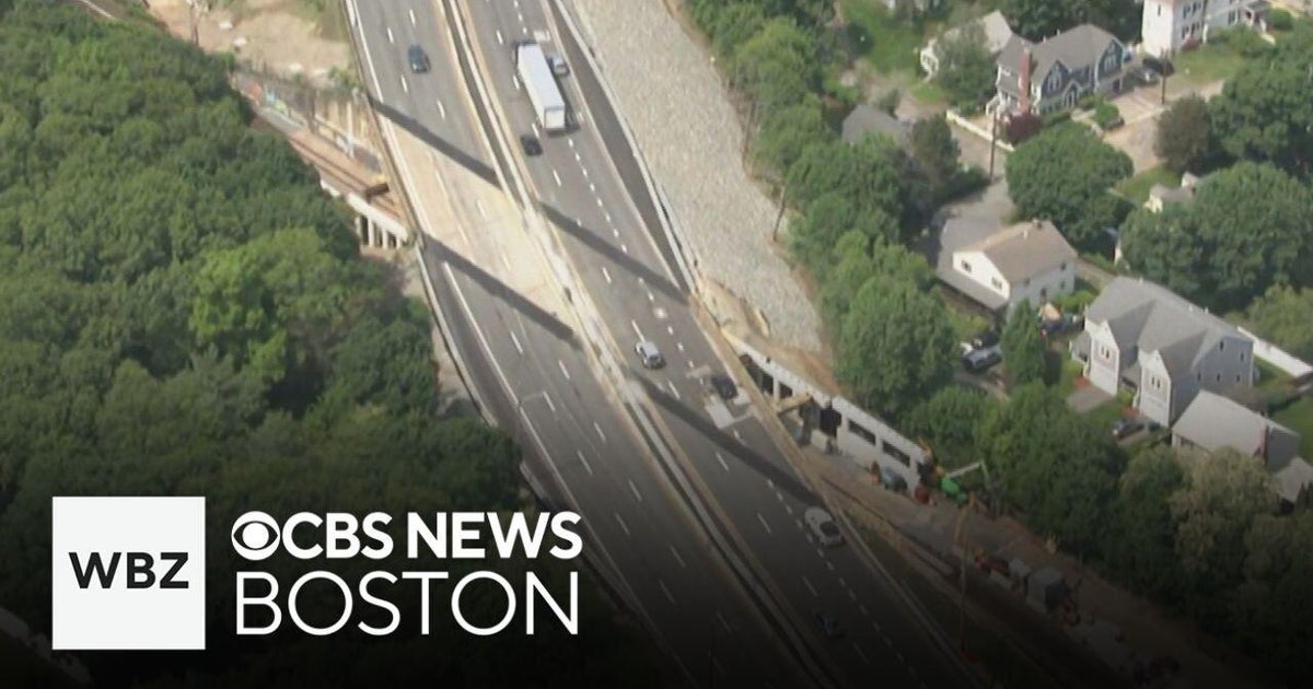 Mass Pike drivers brace for weekend closures - CBS Boston