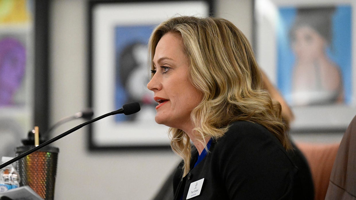 Colorado school district's teacher's union announces "no confidence ...