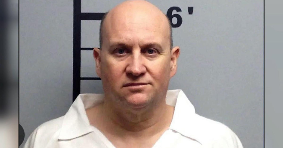 FBI offers reward for information leading to arrest of ex-police chief ...