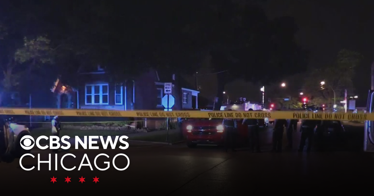 Court appearance delayed for man accused of hitting CPD officer with ...