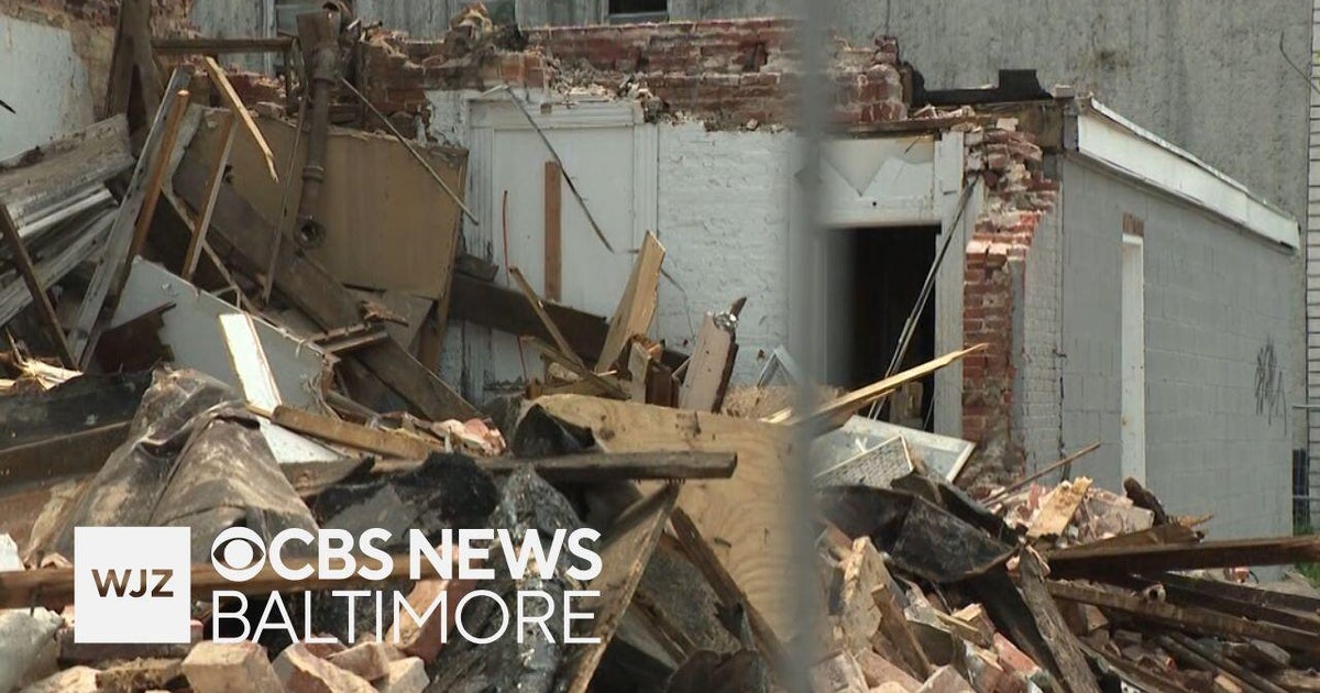 Baltimore building collapses after truck crashes - CBS Baltimore