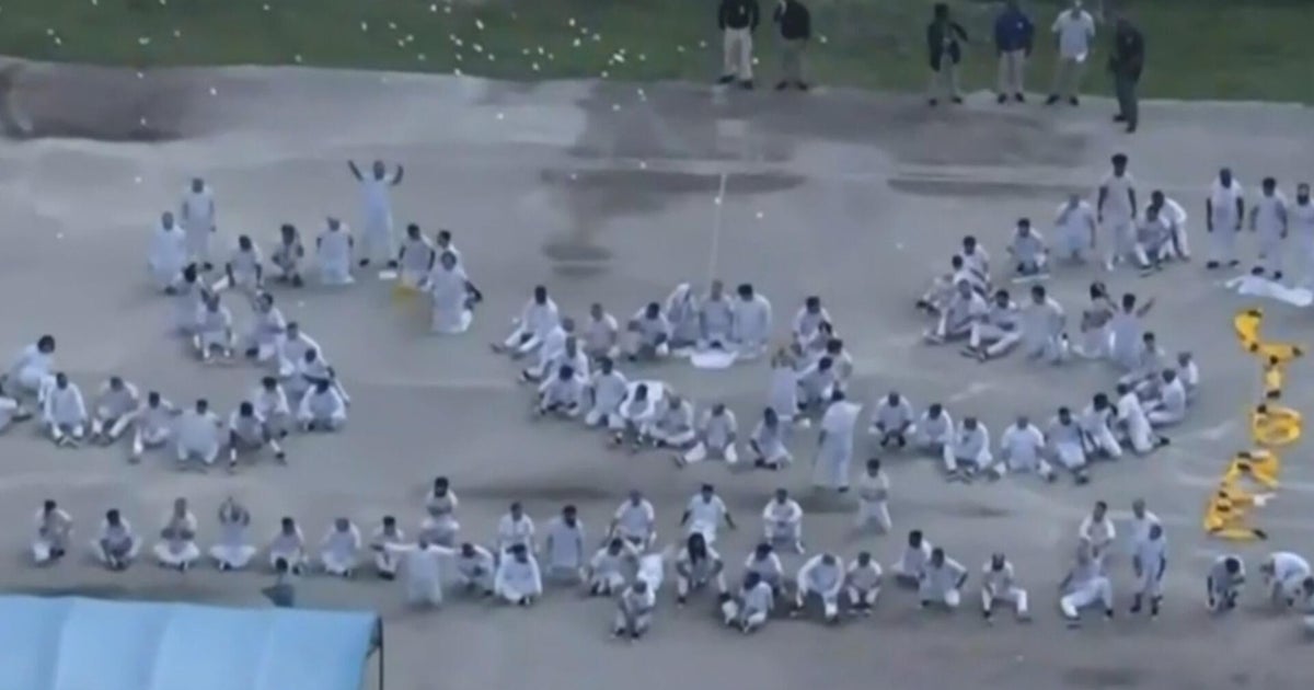 Detainees spell out "SOS" at Florida detention center - CBS News