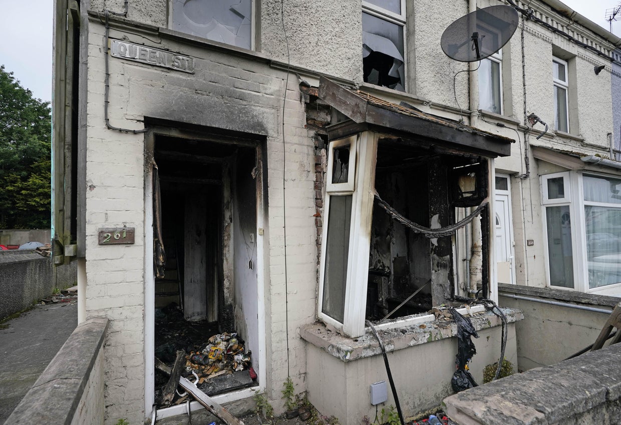 "Rioting and disorder" in Ballymena, Northern Ireland sees "hate-fueled ...