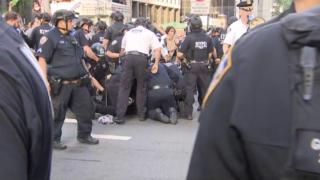 Ali Bauman - CBS News New York