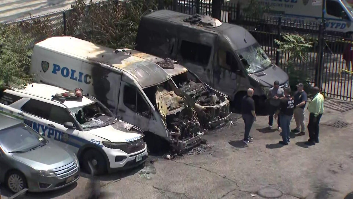 NYPD vehicles set on fire in Brooklyn parking lot, police say - CBS New ...