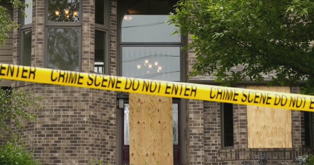 Minnesota shooting suspect Vance Boelter in court, faces federal murder ...
