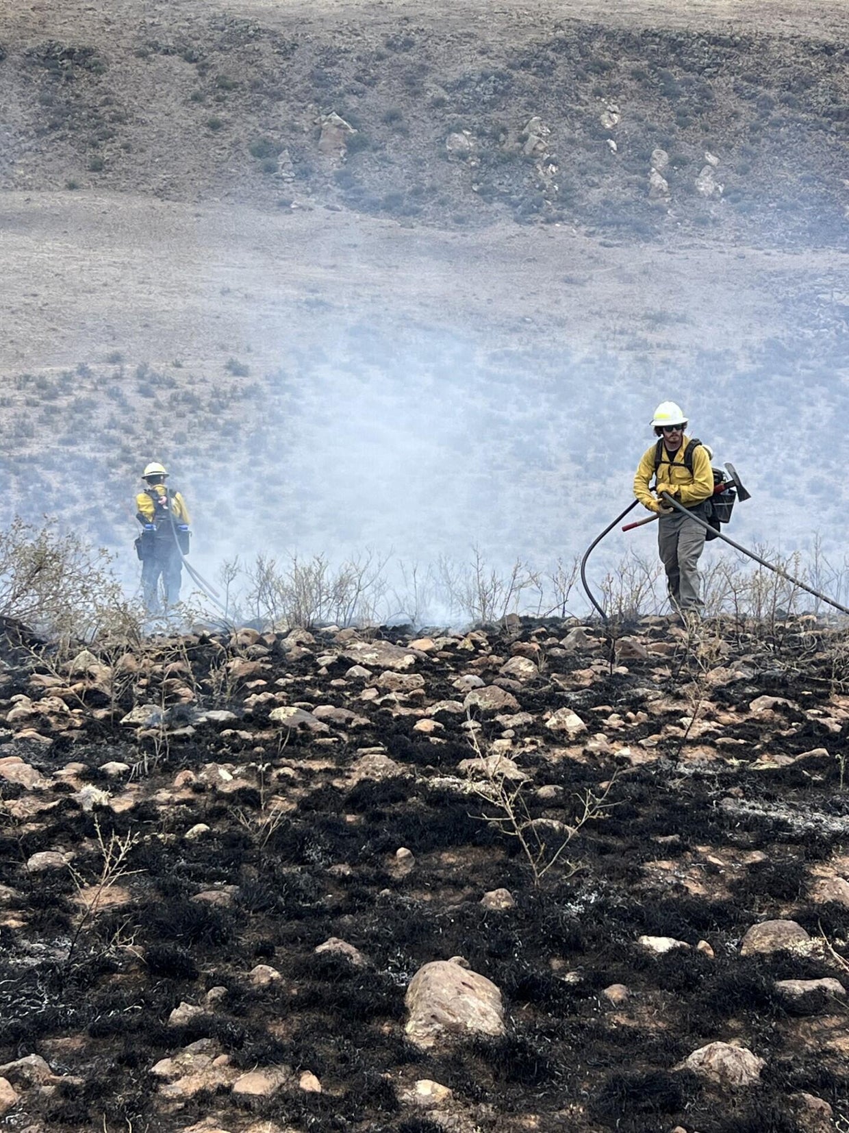 New Mexico wildfires force evacuations for about 2,000 homes, prompt ...