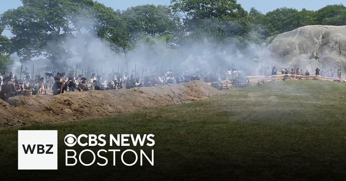 Reenactors depict the Battle of Bunker Hill in Gloucester, 250 years ...