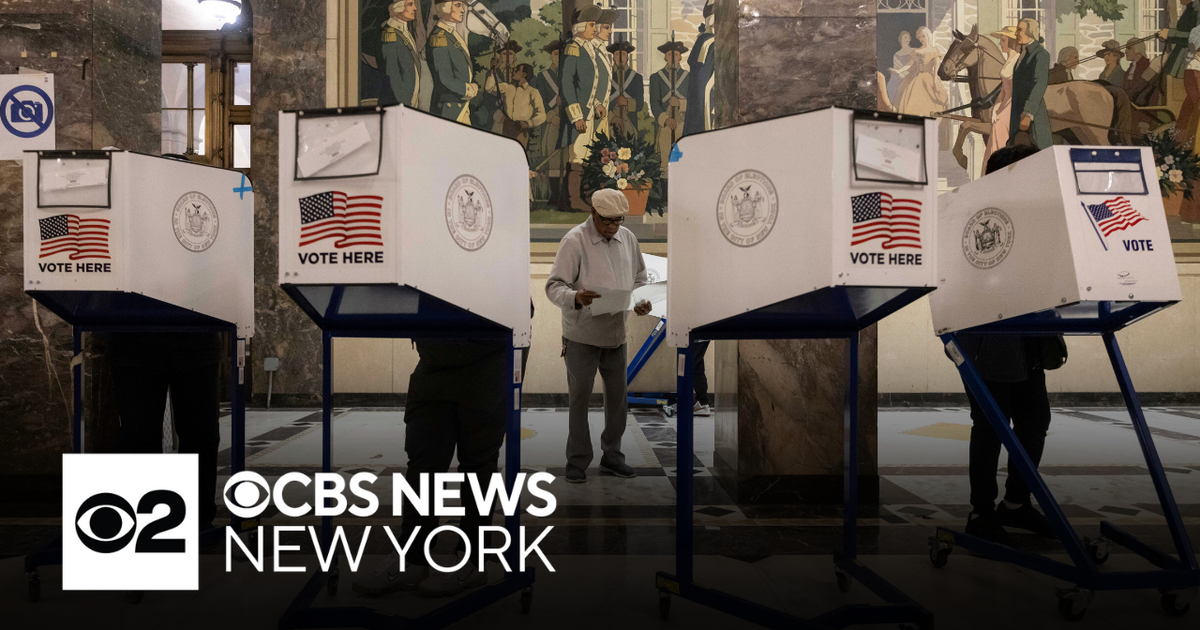 Political analyst predicts when a Democratic mayoral candidate will be ...