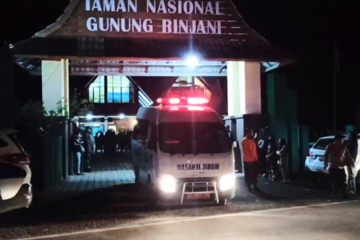 Body of Brazilian tourist retrieved after she fell at popular volcano ...