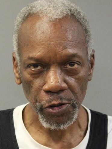 Man charged with murder in fatal stabbing on CTA Blue Line train in ...