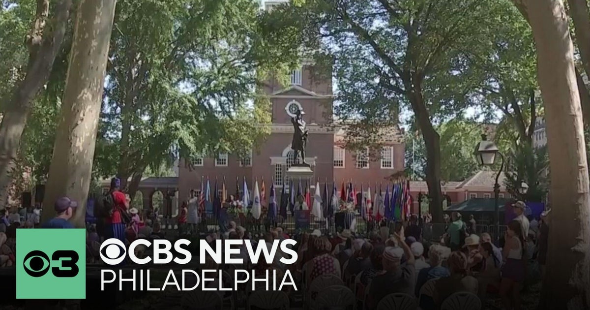 DC 33 strike looms large over Philadelphia's Celebration of Freedom ...