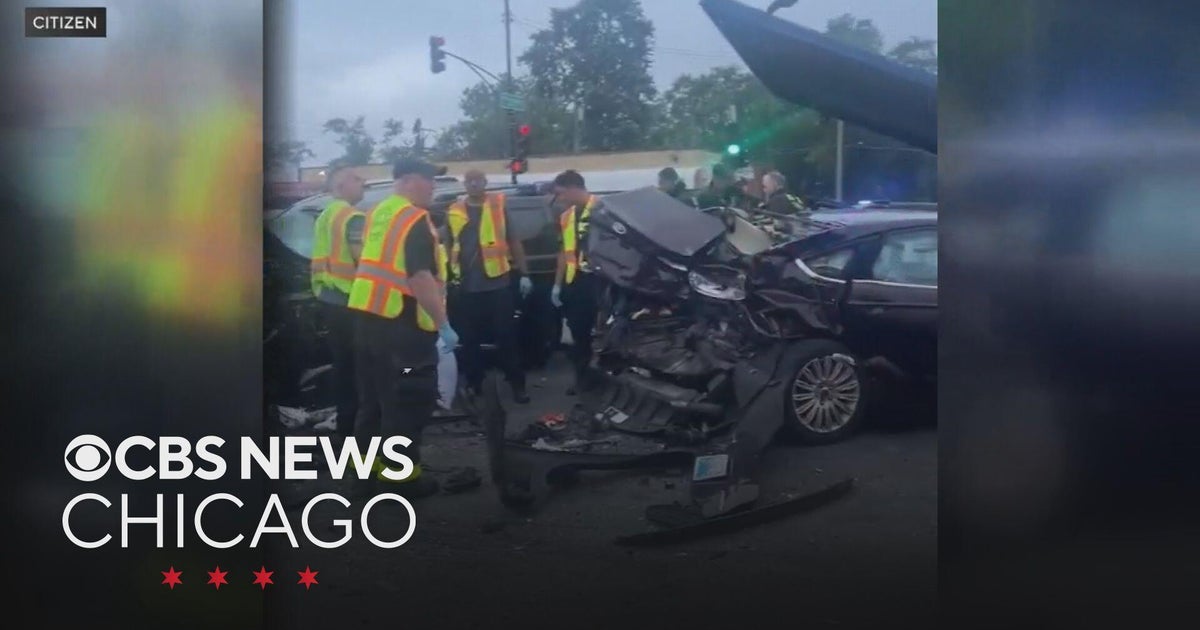 9 hospitalized after crash involving cars, Pace bus on Far South Side ...