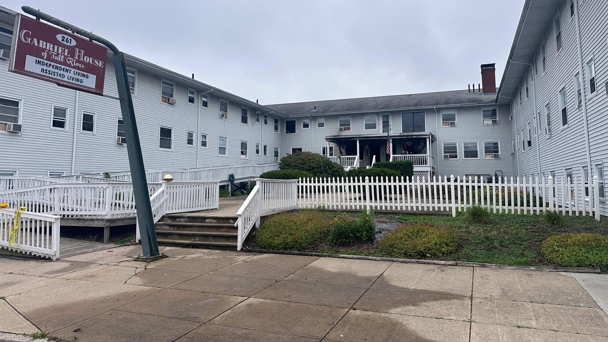10 dead in Fall River, Massachusetts assisted living home fire. Chief ...