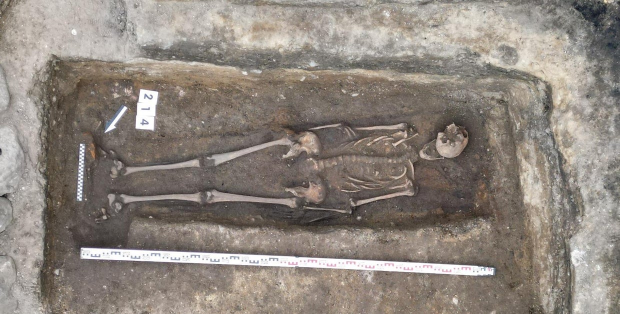 Complete skeleton of medieval knight found under former ice cream ...