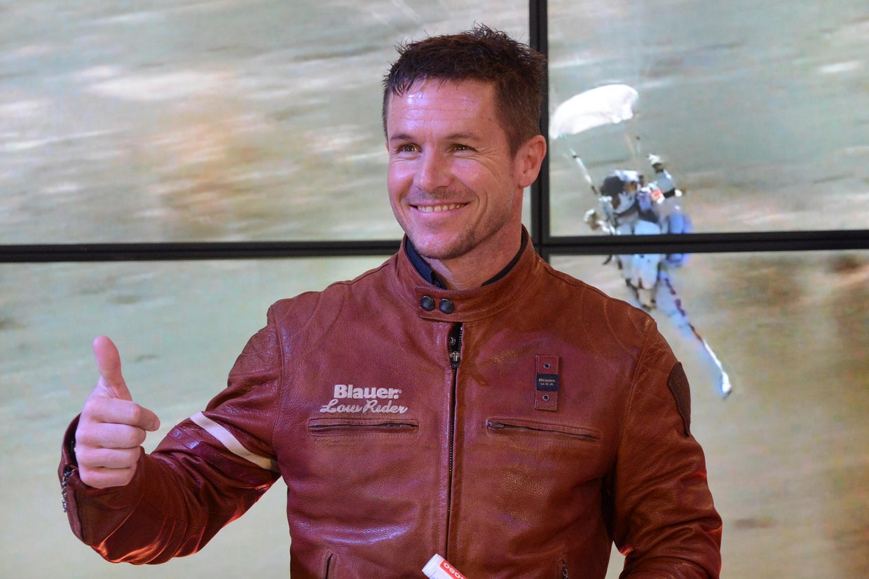 Felix Baumgartner, daredevil who jumped from the stratosphere, dies in ...