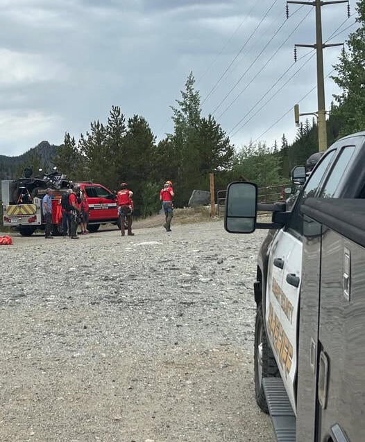 1 dead in Colorado mountains after 200-foot fall while rock climbing, 2 ...