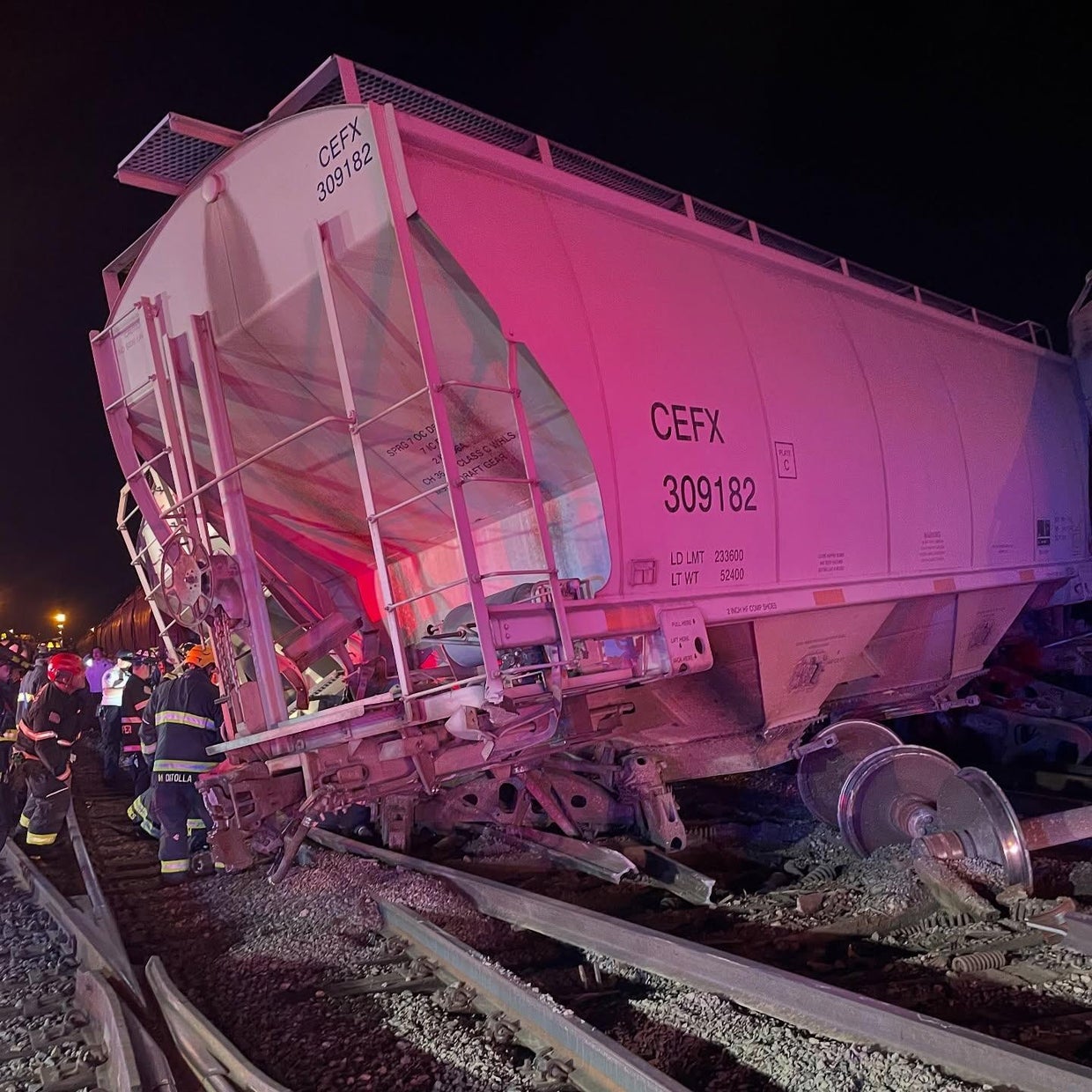 Rail worker seriously injured in Denver train car derailment - CBS Colorado