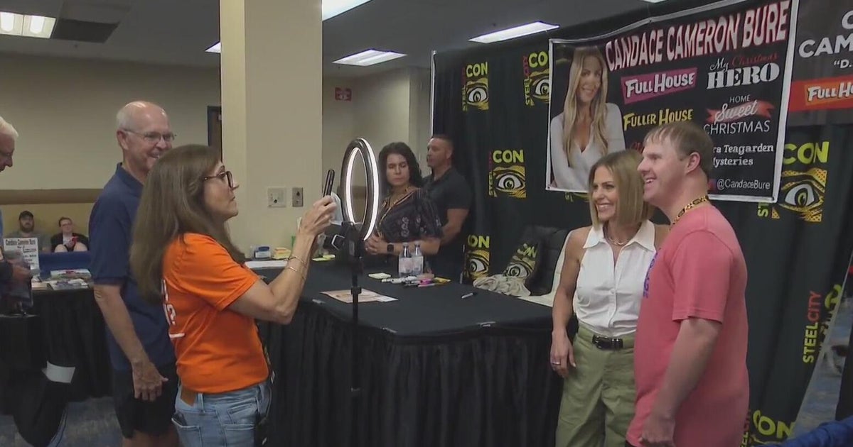Candace Cameron Bure says there's lots of "love and warmth" at Steel ...