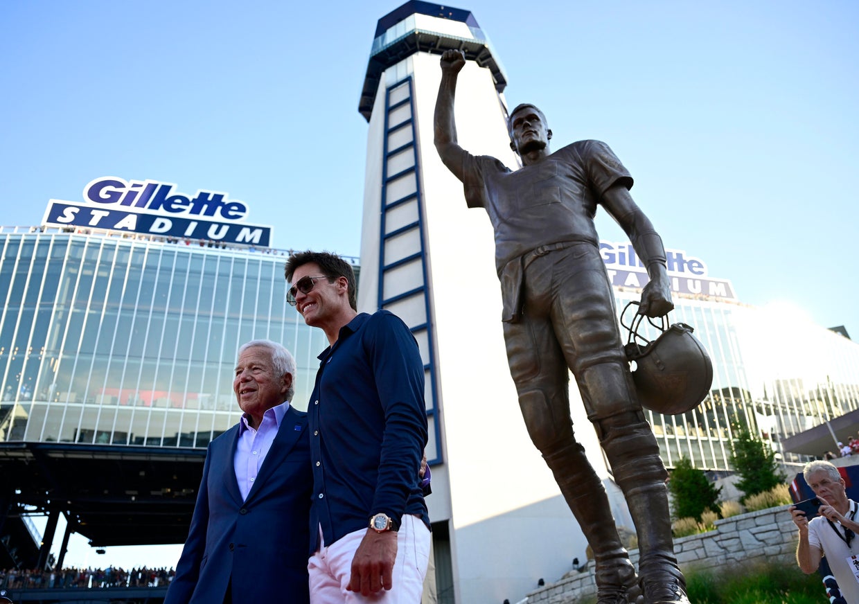 Photos: Tom Brady statue unveiled by Patriots outside Gillette Stadium