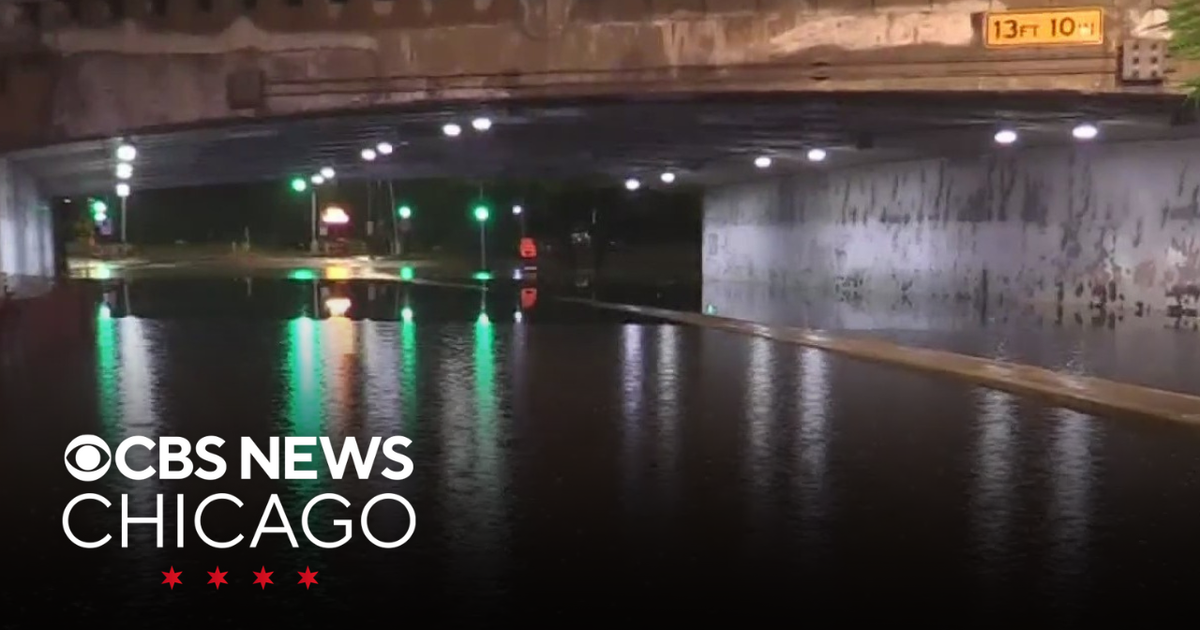 Overnight storms flood viaduct on Chicago's North Side - CBS Chicago
