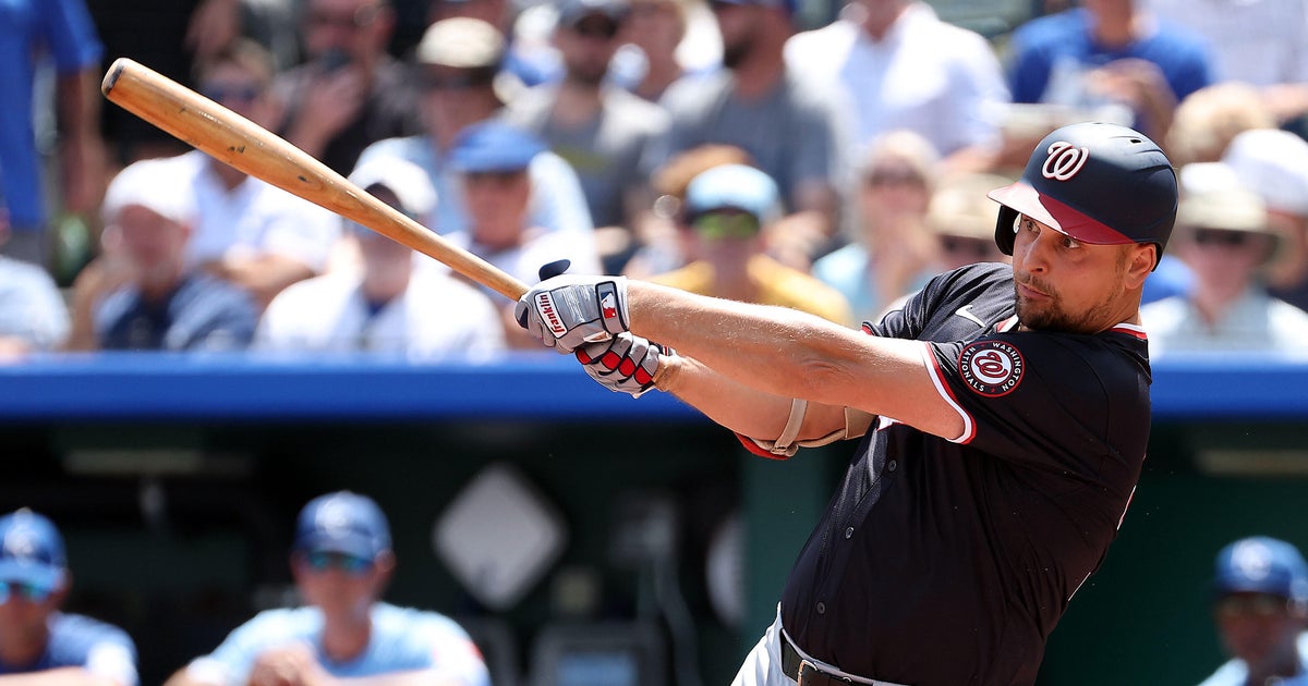 First baseman Nathaniel Lowe signs with Red Sox - CBS Boston