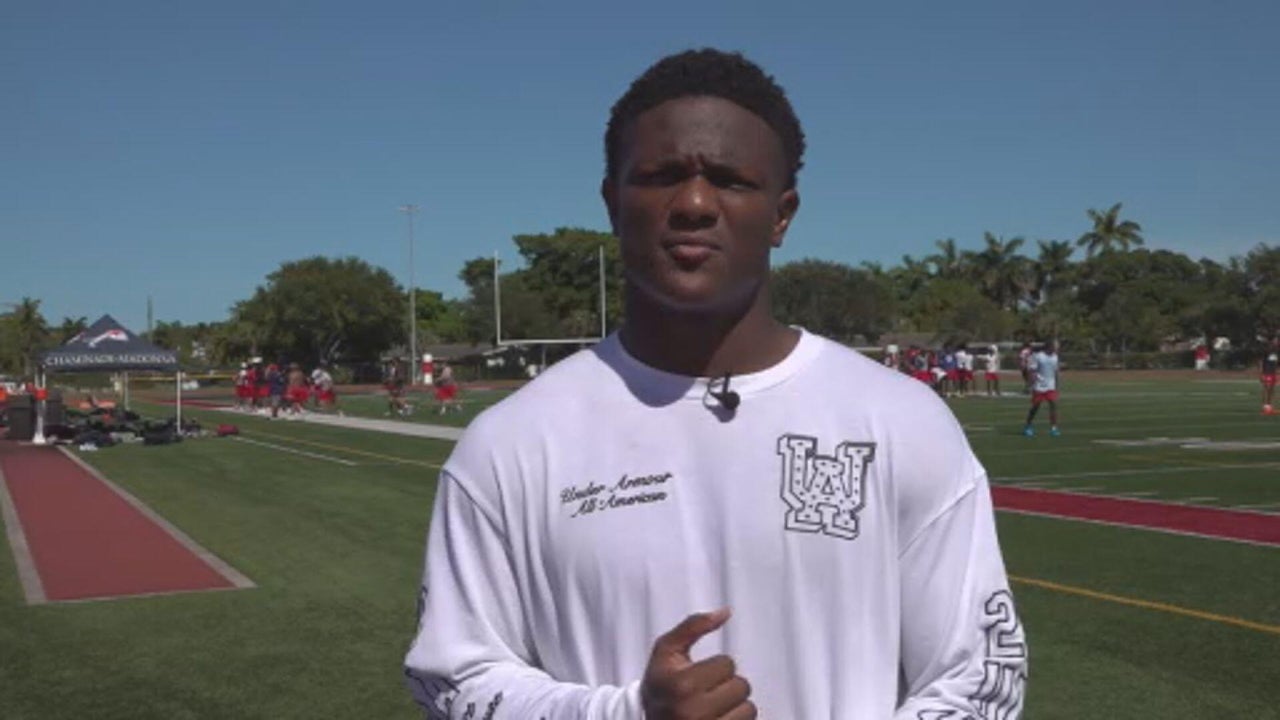 CBS4 Nat Moore Trophy | WFOR-TV CBS Miami