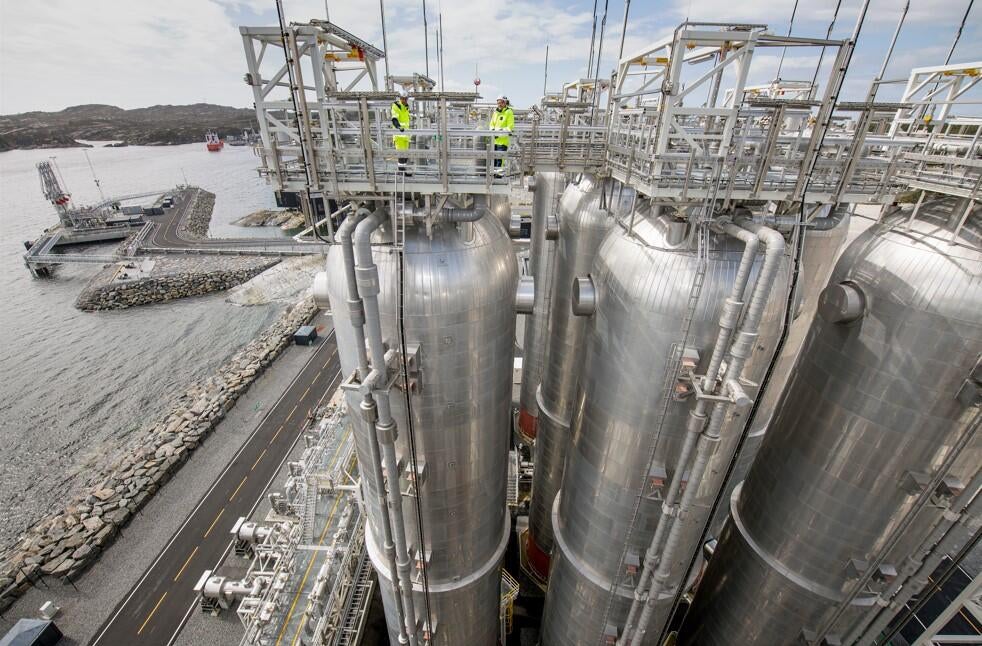 World's first commercial carbon storage facility begins operations ...