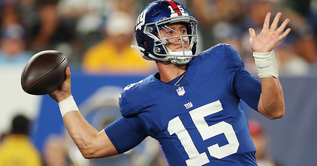 QB Tommy DeVito cut from Giants ahead of NFL roster deadline, sources ...