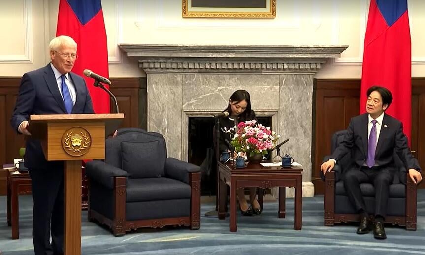 Senior U.S. Senator visits Taiwan, calls it "a free country" with ...