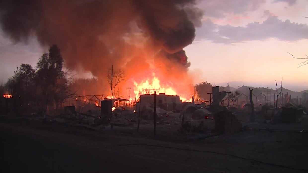 September Lightning Complex fires scorch nearly 14,000 acres in Central ...