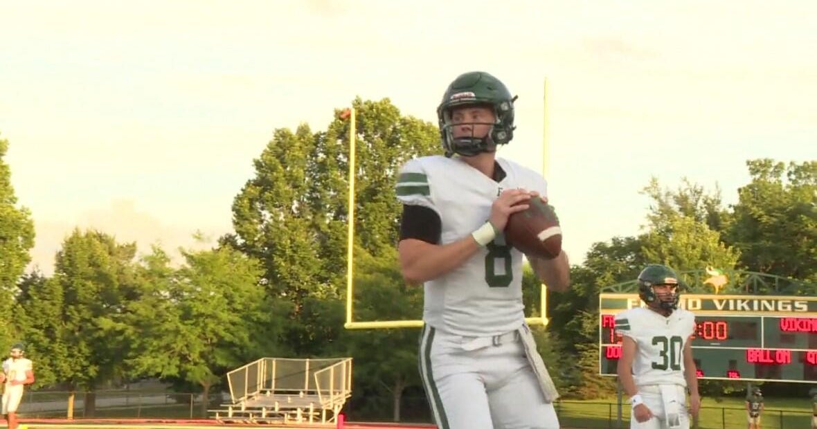 Senior QB Johnny O'Brien leading Fremd High School football's high ...