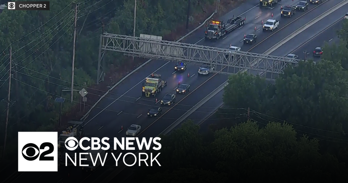 Route 3 reopens after grease spill, crash in Clifton, N.J. - CBS New York