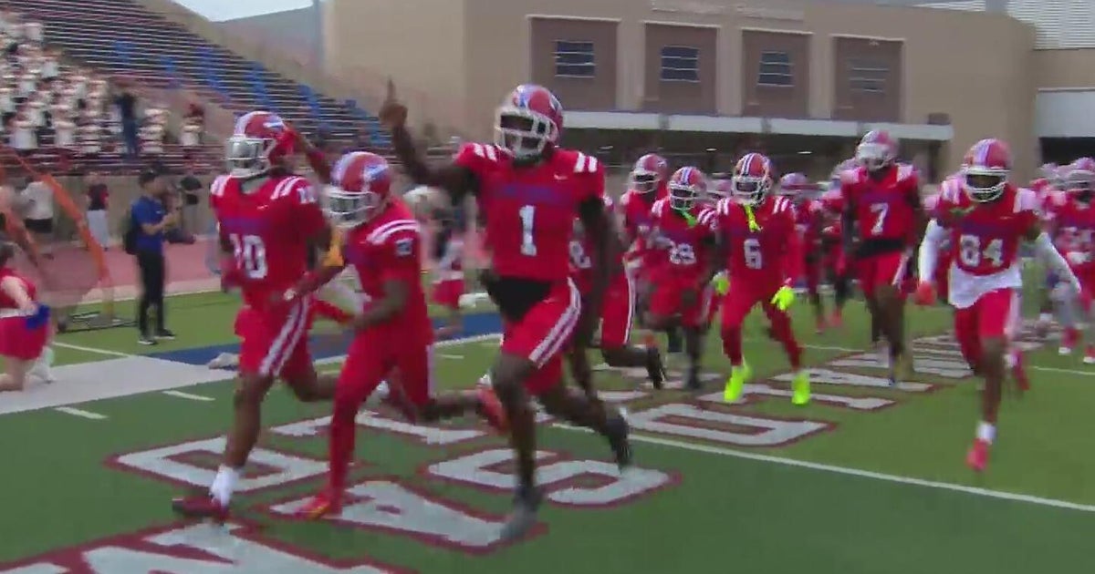 The Great Denson leads Duncanville to big win - CBS Texas