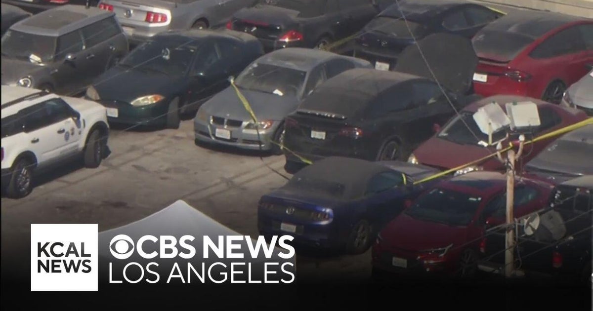 Body found inside Tesla at tow yard in Hollywood - CBS Los Angeles