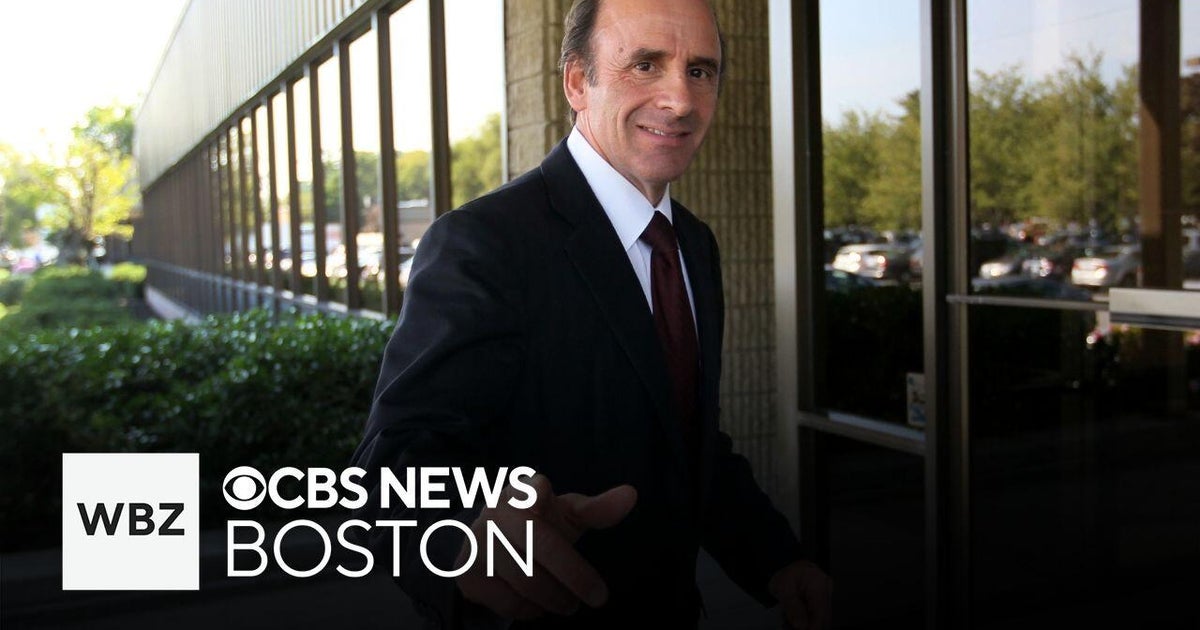Arthur T. Demoulas fired as Market Basket CEO by board of directors ...
