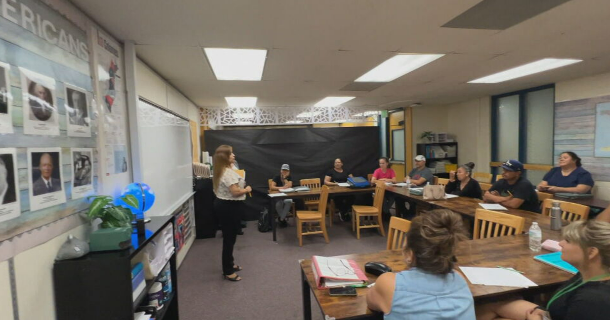 Immigrants find community in Denver as they prepare for U.S ...