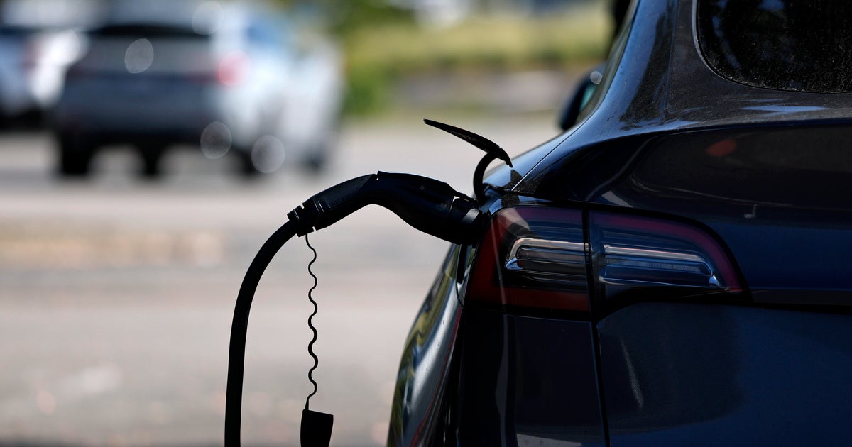 Californians hurry to claim federal electric vehicle rebates before ...