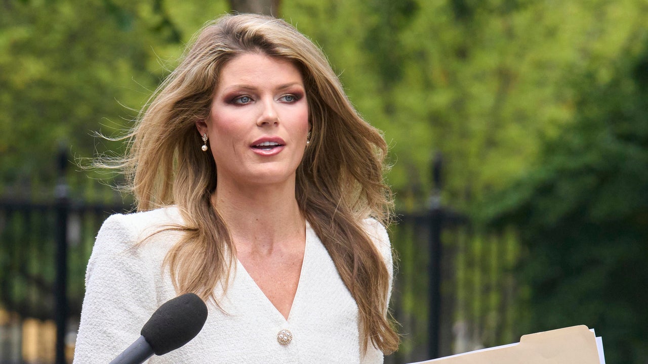 More from U.S. News - Page 4 - CBS News