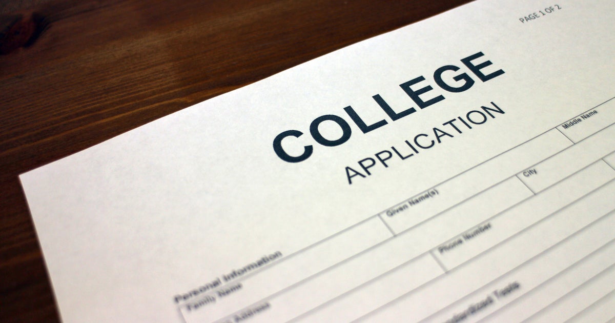 Need to apply to college? Texans can do so for free Oct. 13-19 - CBS Texas